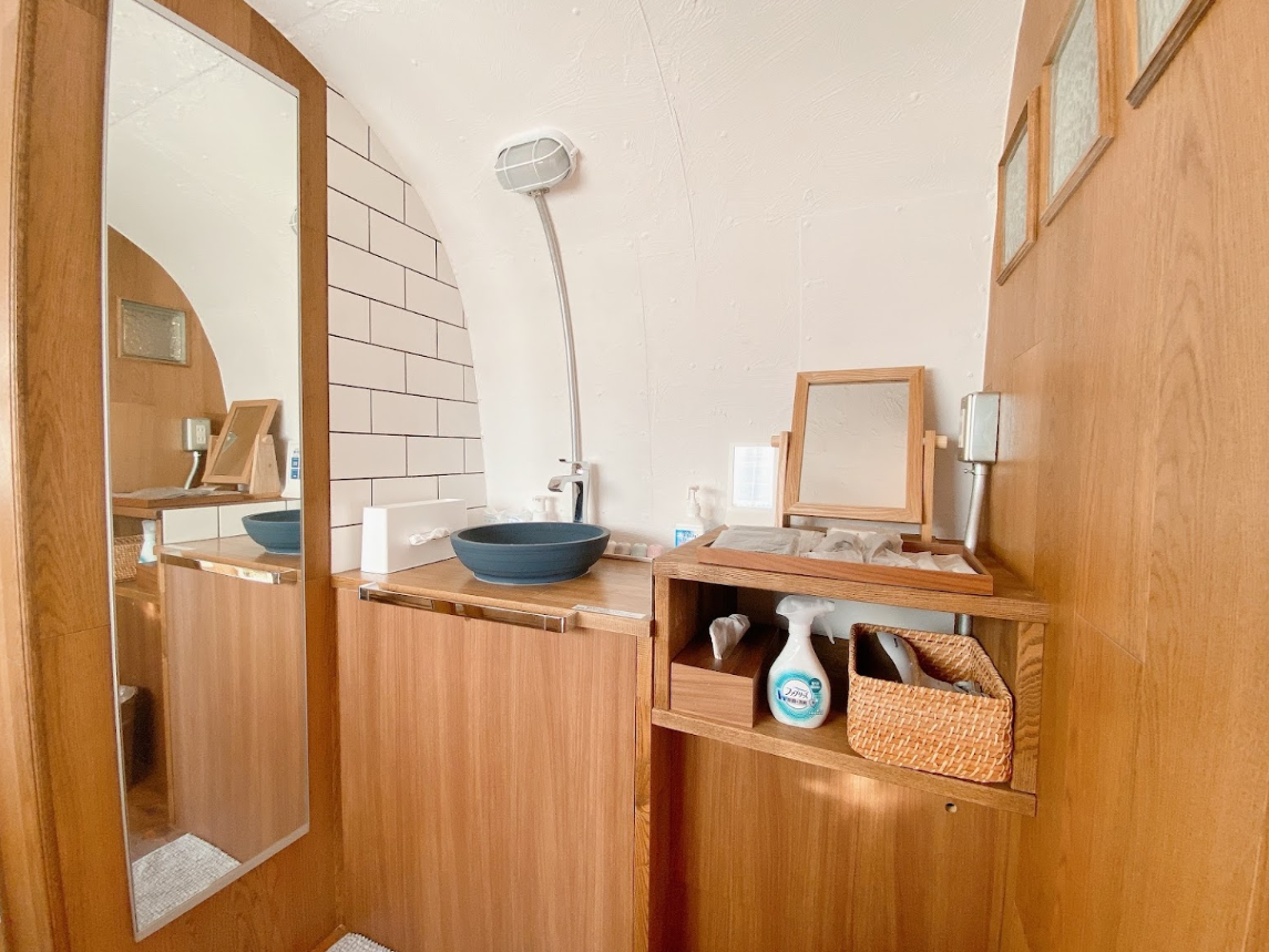 室内 – isola base awaji