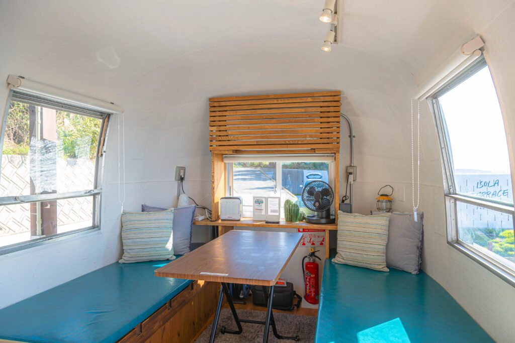 室内 – isola base awaji