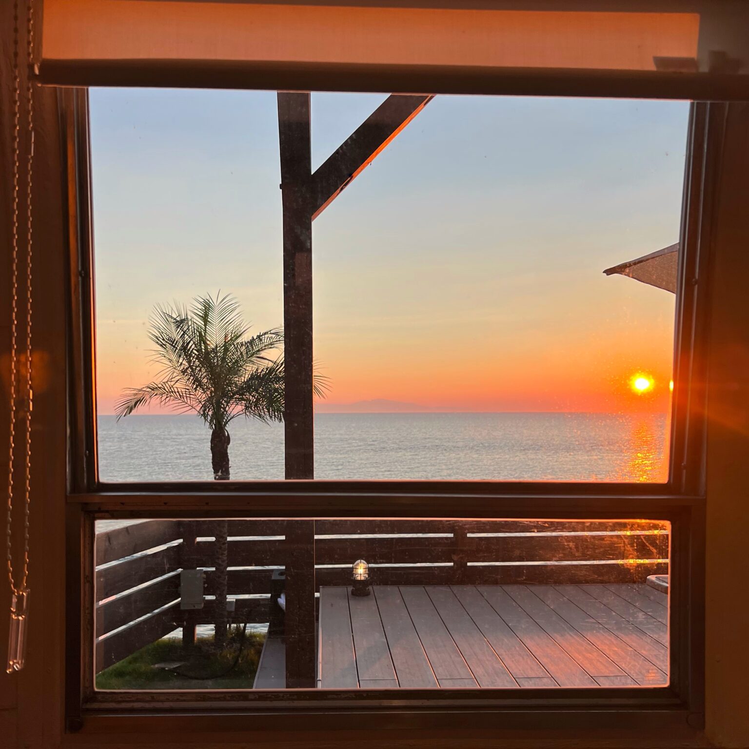 isola base awaji – 淡路島・草香 瀬戸内海の水平線を一望できるウッドデッキ